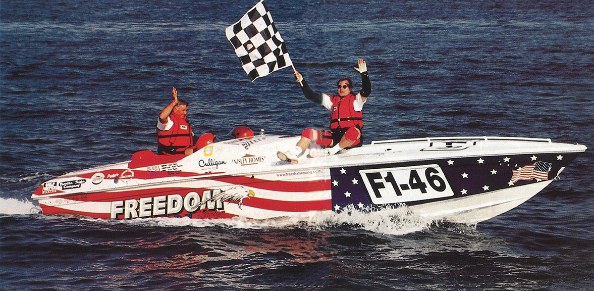 From the PBC Vault: Catamarans vs V-Hulls - Power Boating Magazine