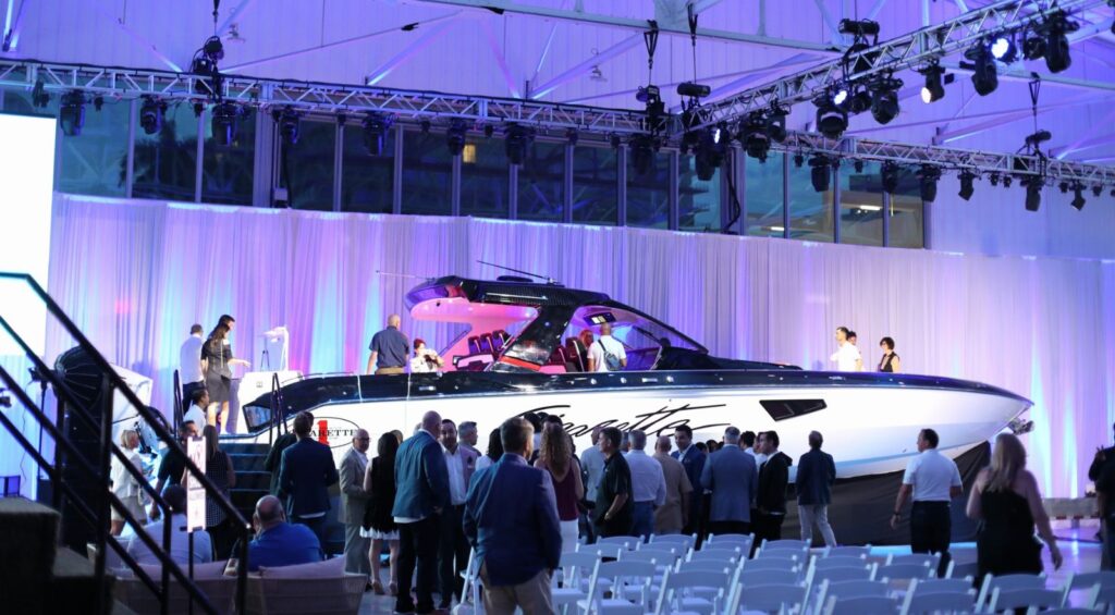 Cigarette Racing launches their brand-new 52’ Thunder - Power Boating ...