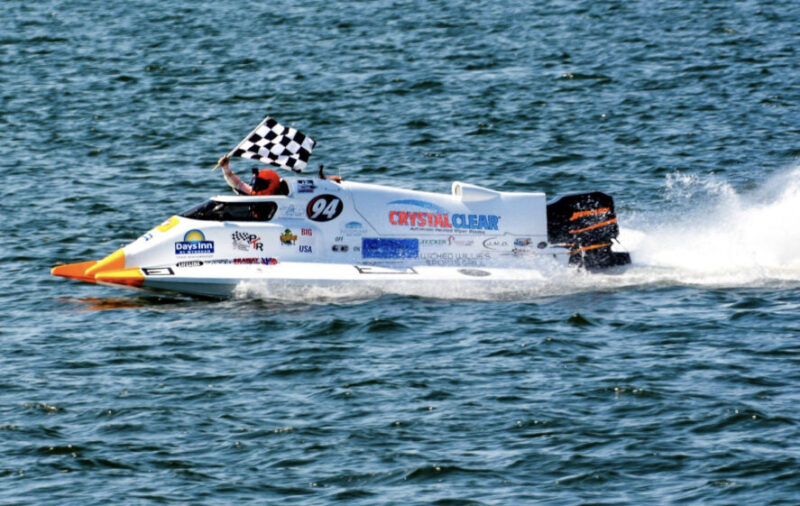 Ontario Native Paves the Way for Canadian Success in F1 Powerboat ...