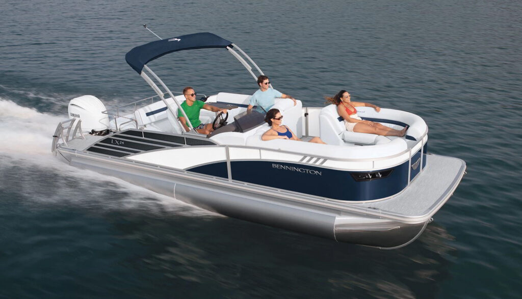 2023 Bennington 22 LX - Power Boating Magazine