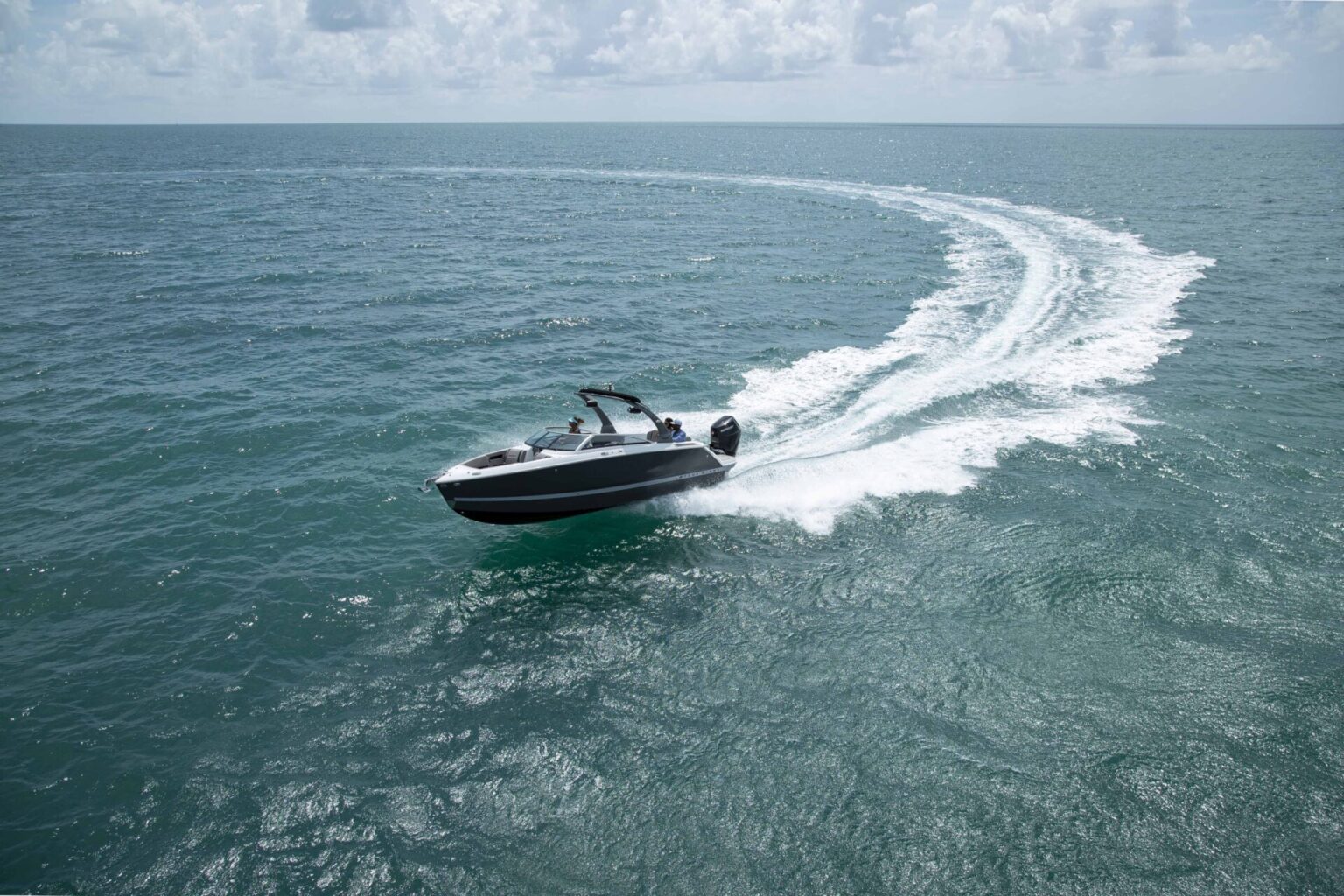 Power Boating Magazine