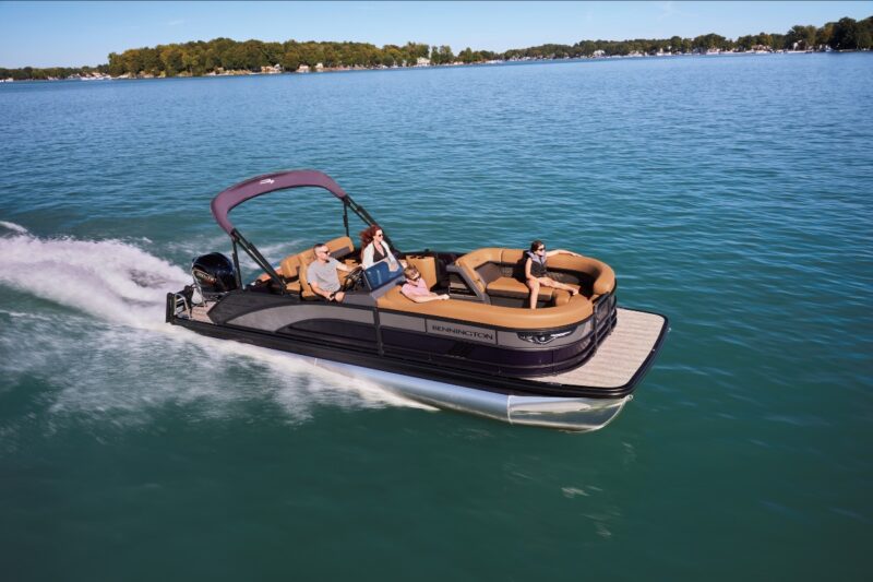 Bennington Unveils the 2025 M-Series: Elevating Mid-Range Pontoon Boats ...